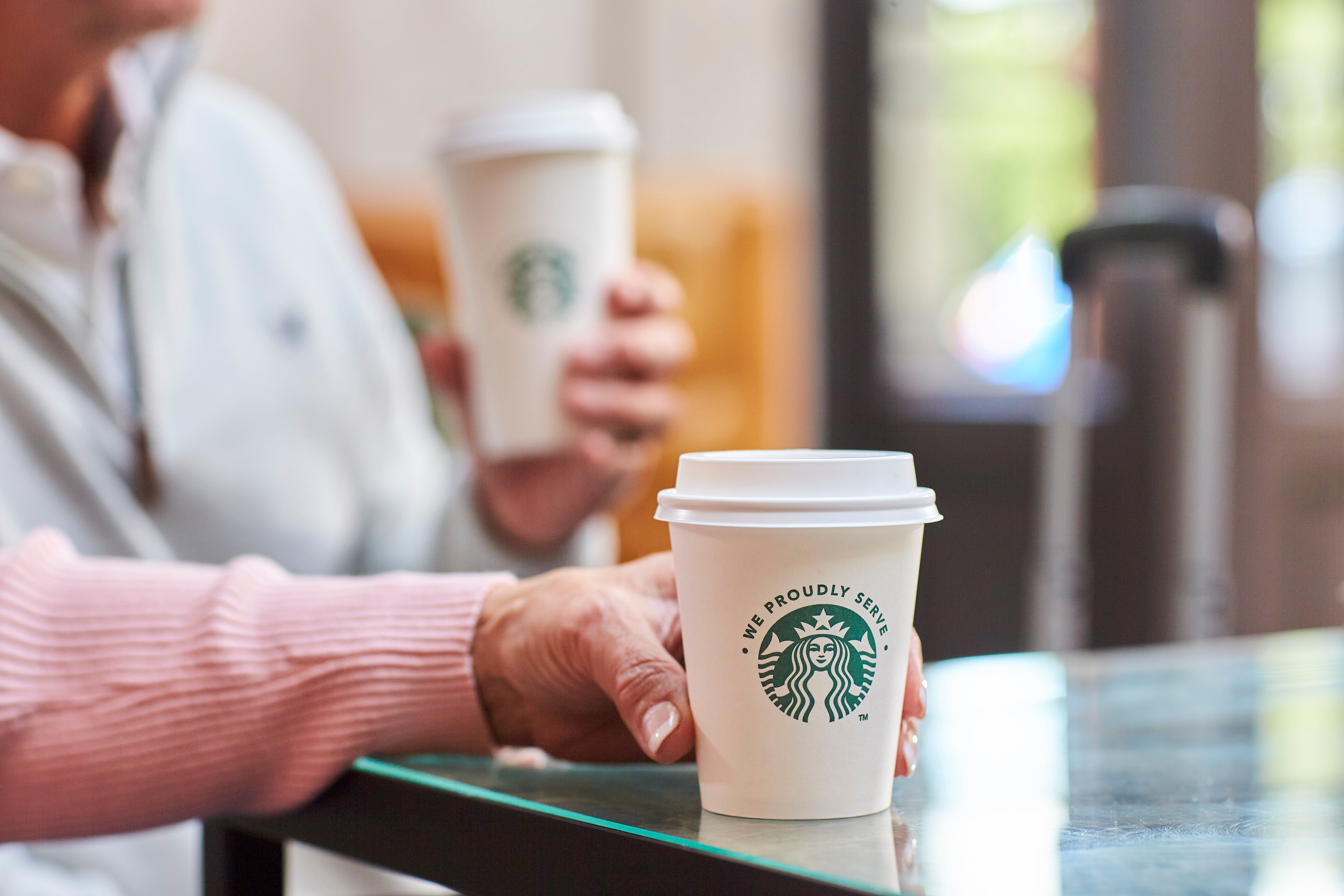 We Proudly Serve Starbucks catalogus | Nestlé Professional